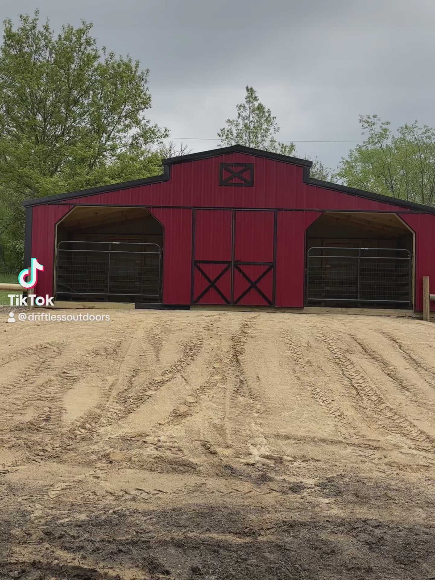 12’ x 30’ Kentucky Style Barn – Driftless Outdoors LLC